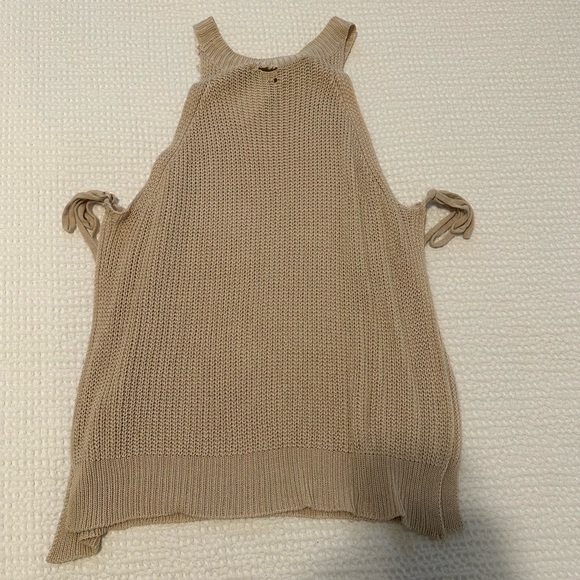 Lulus | Tops | Lulus Tan Knit Top | Poshmark